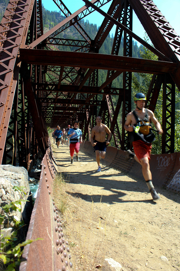 World Kayak Chaos Race: Tumwater Canyon – Icicle TV