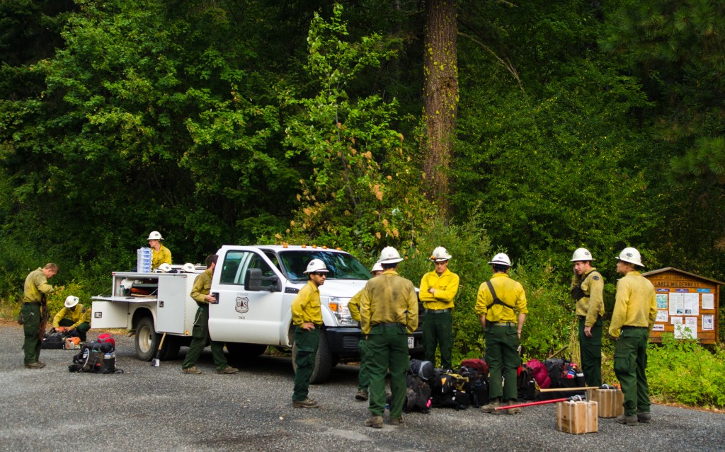 Photo of the Moment: USFS Fire Crews Prepare to Hike Icicle Ridge ...